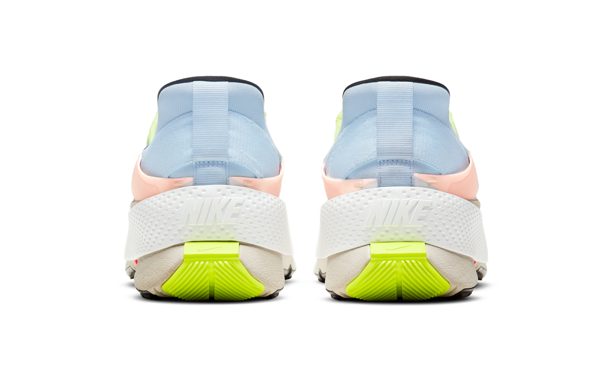 Nike GO FlyEase - Fashion Trendsetter