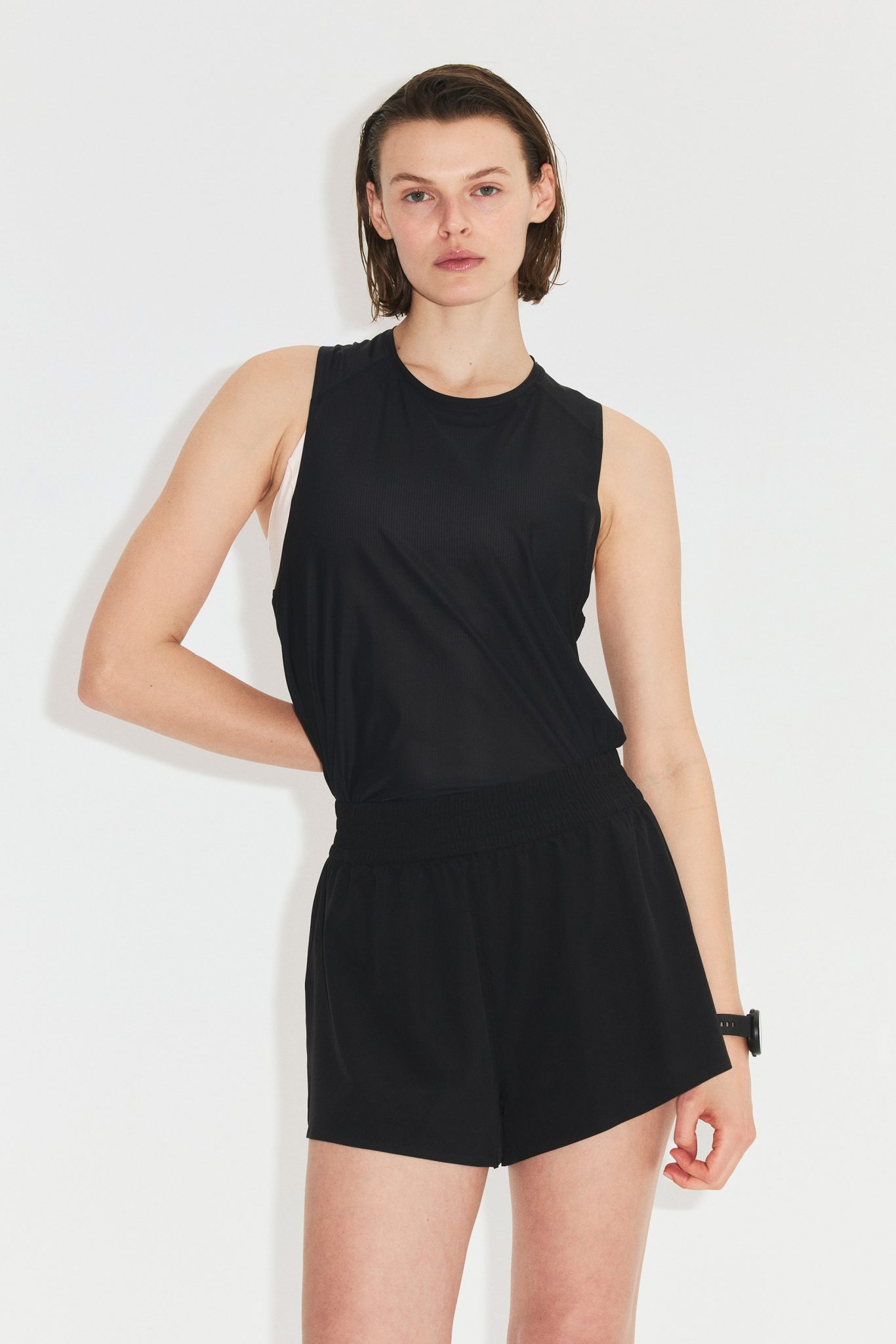H&M MOVE Running Collection - Fashion Trendsetter